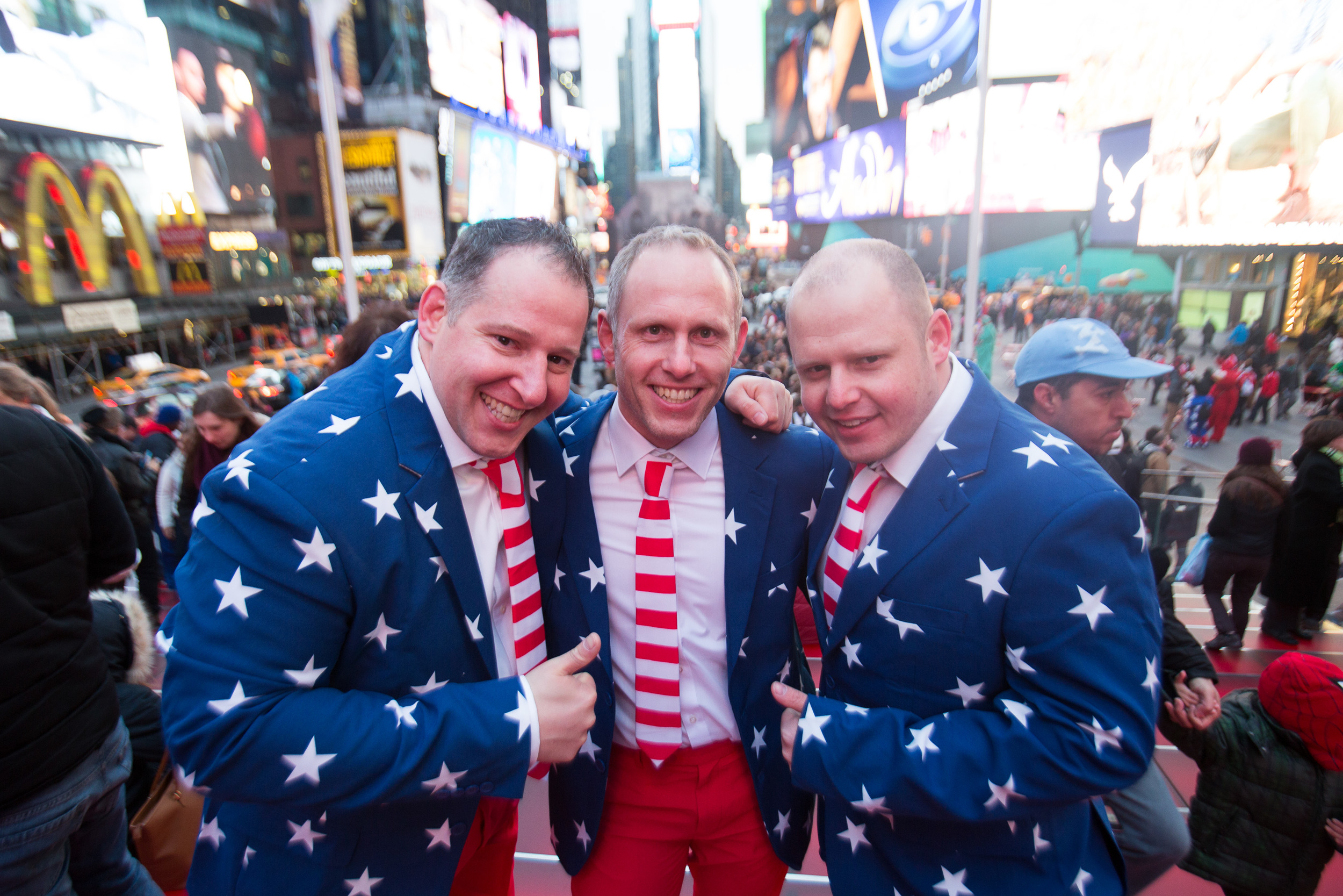 Painting the Town Red, White and Blue in NYC | Flytographer