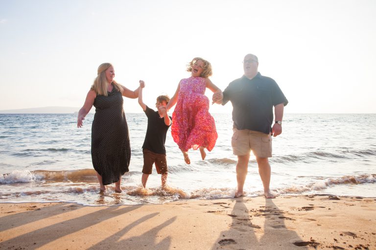 Seaside Family Fun in Maui | Flytographer
